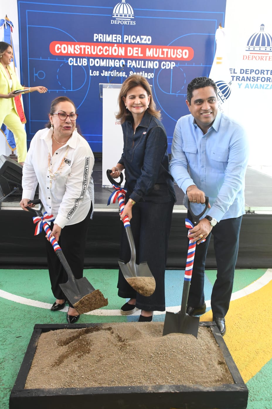 Gobierno da primer palazo para construción Polideportivo Club CDP